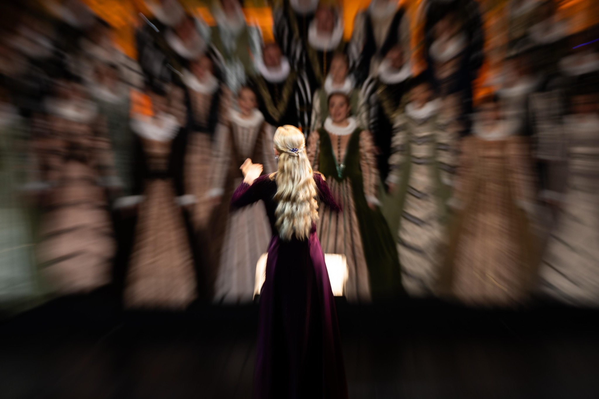(FOTO) Corul ARMONII din Lugoj a cântat alături de Madrigal la Opera ...